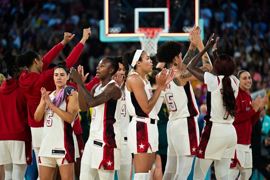 US women chase record basketball gold against France team lifted by 'love'