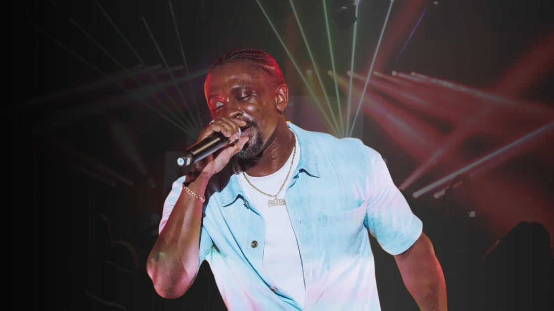 'Napenda Chapati!': Jamaican reggae star Chris Martin lands in Kenya